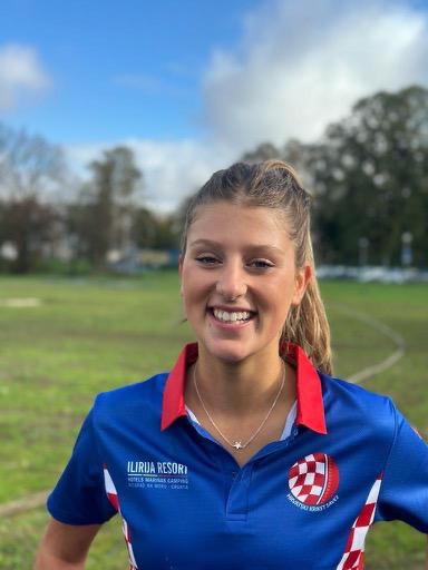 Erin Vukusic Turns Professional – Thorverton Cricket Club